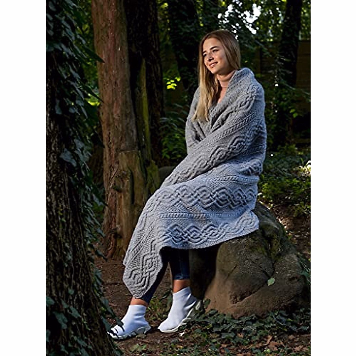 SAOL Luxurios Dara 100% Merino Wool Cable Knit Aran Throw/Blanket (Grey) by 69 x 44 inches