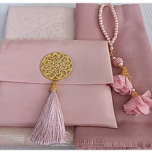 Muslim Prayer Rug | 5 in One Prayer Mat, Short Surahs Book, Tasbeeh, Scarf , Quran Case Set | Pearl Prayer Beads | Islamic Gift For Her | Islamic Gifts for Occasions | Prayer Mat| Birthday Gift|(Pink)