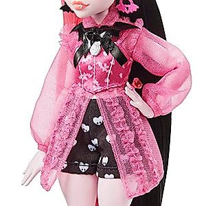 Monster High Doll, Draculaura with Pink & Black Hair in Signature Look with Fashion Accessories & Pet Bat Count Fabulous