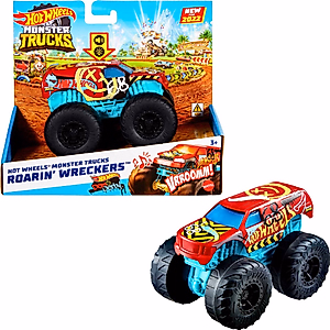 Hot Wheels Monster Trucks Roarin’ Wreckers, 1 1:43 Scale Truck with Lights & Sounds, Plays Truck’s Theme Song, Toy for Kids 3 Years Old & Older