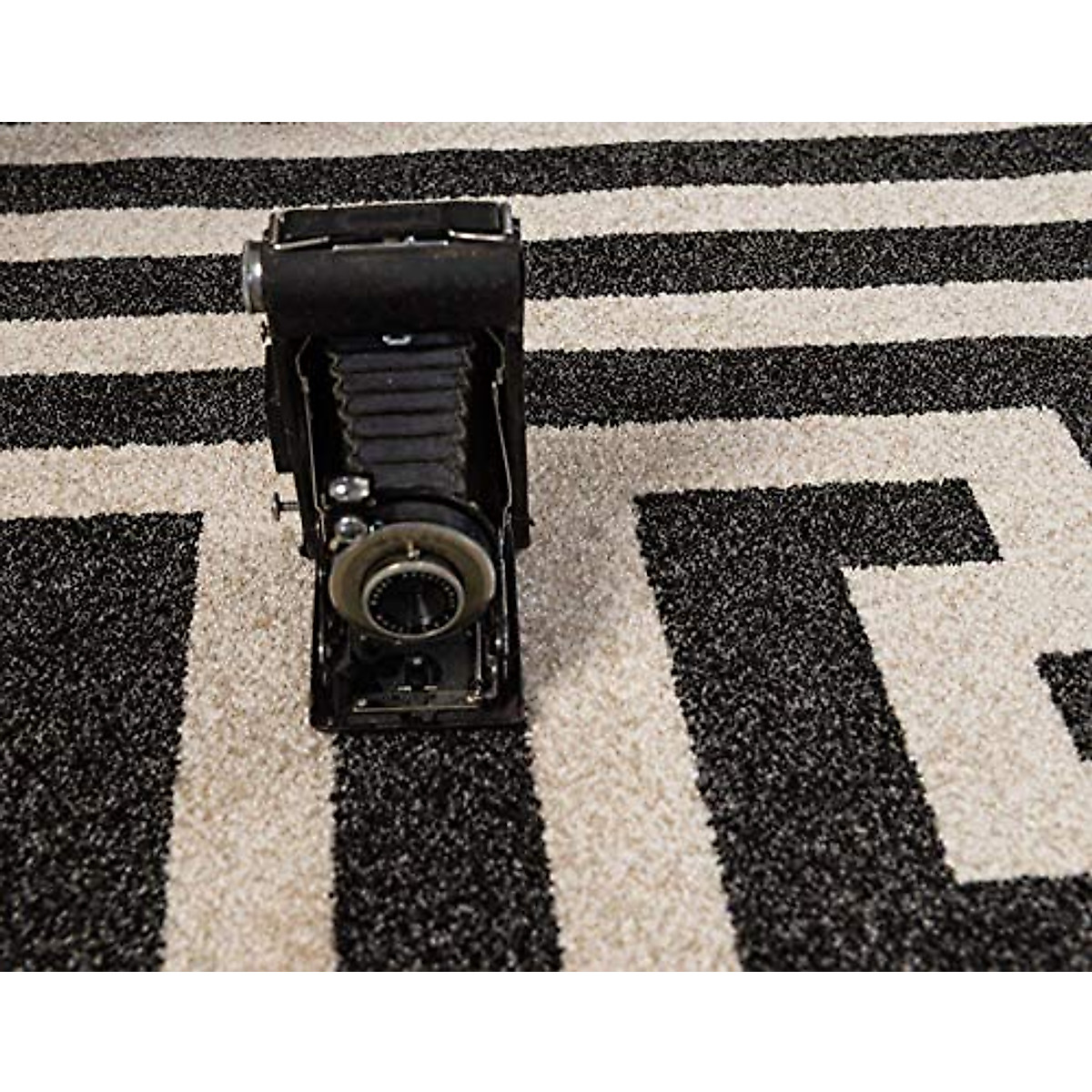 Unique Loom Athens Collection Classic Geometric Modern Border Design Area Rug, 7 ft x 10 ft, Black/Beige