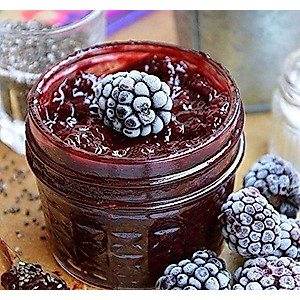 Ball Mason 4oz Quilted Jelly Jars with Lids and Bands, Set of 2