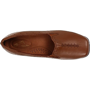 Easy Street Purpose Womens Slip On 8 BM US Tan