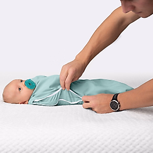 SwaddleMe Room to Grow Pod – 0-6 Months, 1-Pack (Pink Waves) Expandable Baby Swaddle Grows with Baby and Helps Prevent The Startle Reflex for Comfortable Sleep