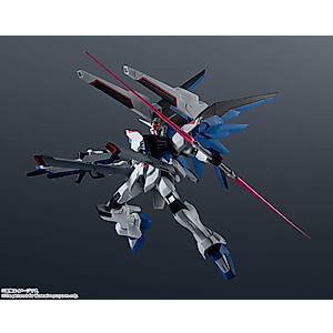 Bandai Mobile Suit Gundam Universe ZGMF-X10A Freedom Gundam