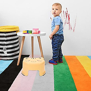 Kisangel Small Round Toilet Stools Squatting Stool Portable One Step Stool Kids Potty Training Stool for Children Pregnant Woman Elderly