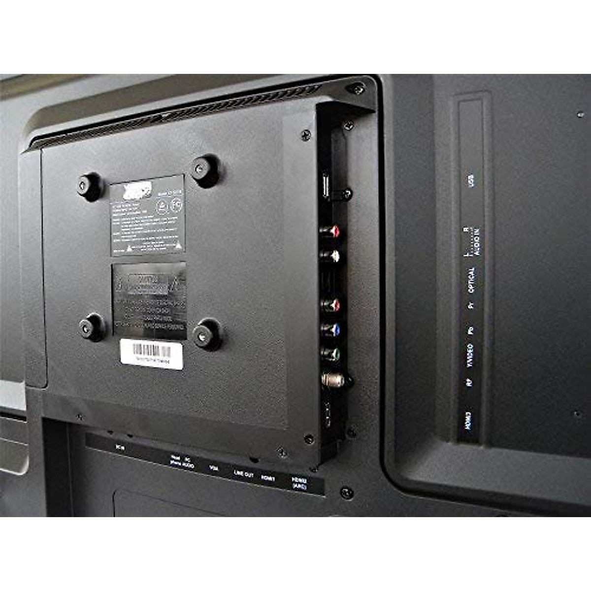 FREE SIGNAL TV Transit 28" 12 Volt DC Powered LED Flat Screen HDTV for RV Camper and Mobile Use