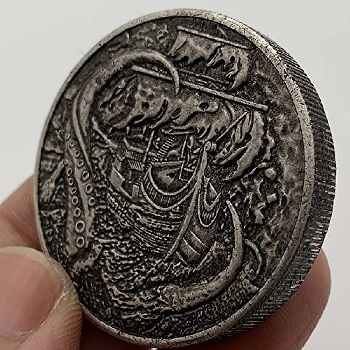 BBYHXOCZWC Wandering Coins Pirate Skull Octopus Sailing Commemorative Coin Gift Lucky Challenge Coin