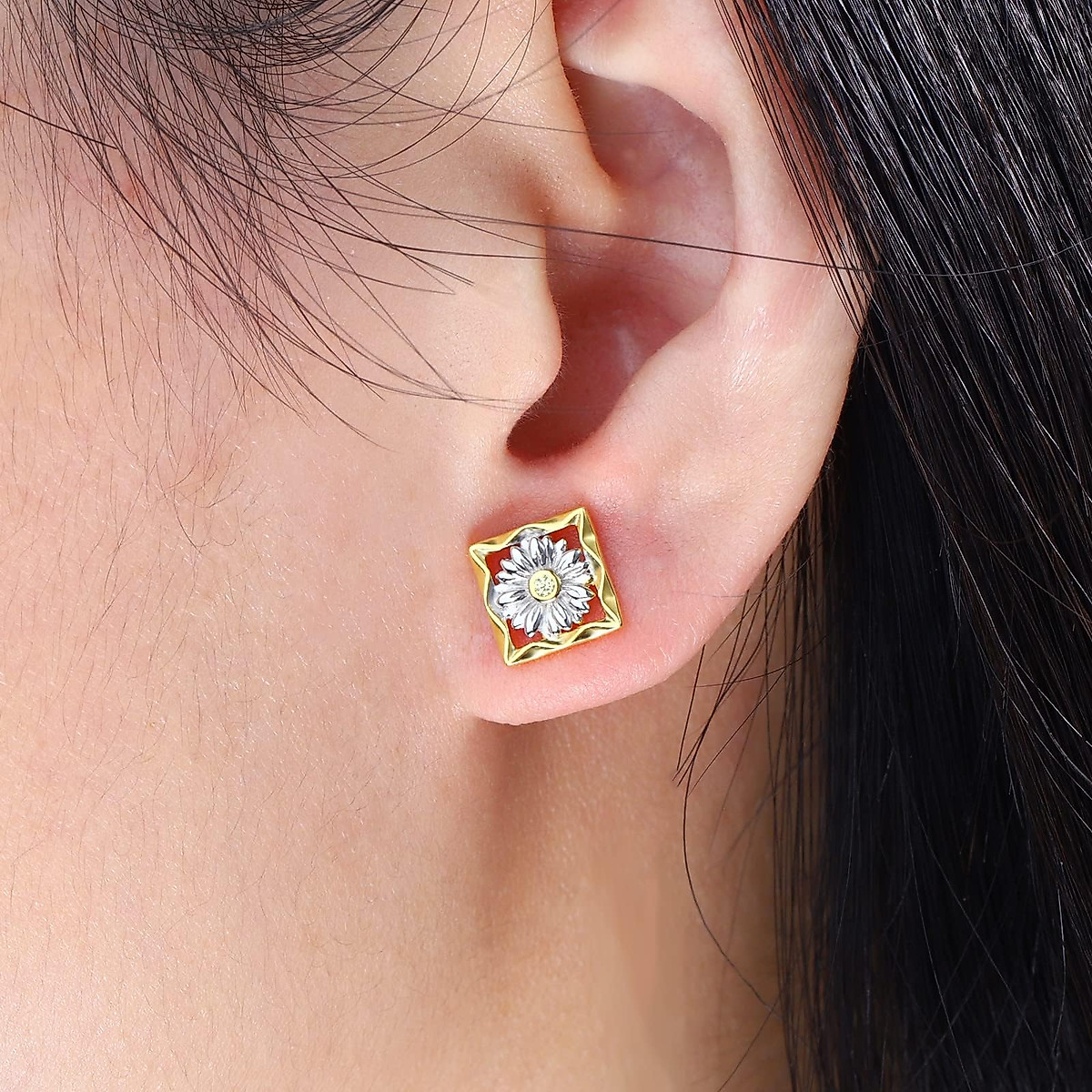 WOUOVO 925-Sterling-Silver Sunflower Earrings for Women - Daisy Sunflower Stud Earring with Safety Screw Back Lockings,Mothers Day Christmas Gifts for Mom and Daughter (Sunflower)