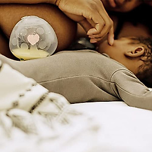 haakaa Manual Breast Pump 4oz/100ml and Ladybug Milk Collector 2.5oz/75ml Combo for Breastfeeding, Made of Food Grade Silicone