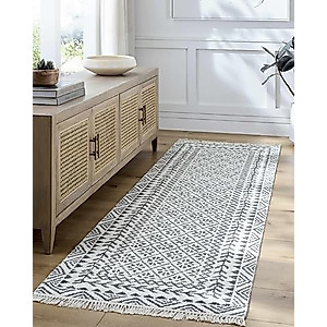 Hauteloom Hulda Wool Living Room, Bedroom Area Rug - Bordered - Boho, Bohemian Carpet - Modern Farmhouse - Gray, Black, White - 8' x 10'