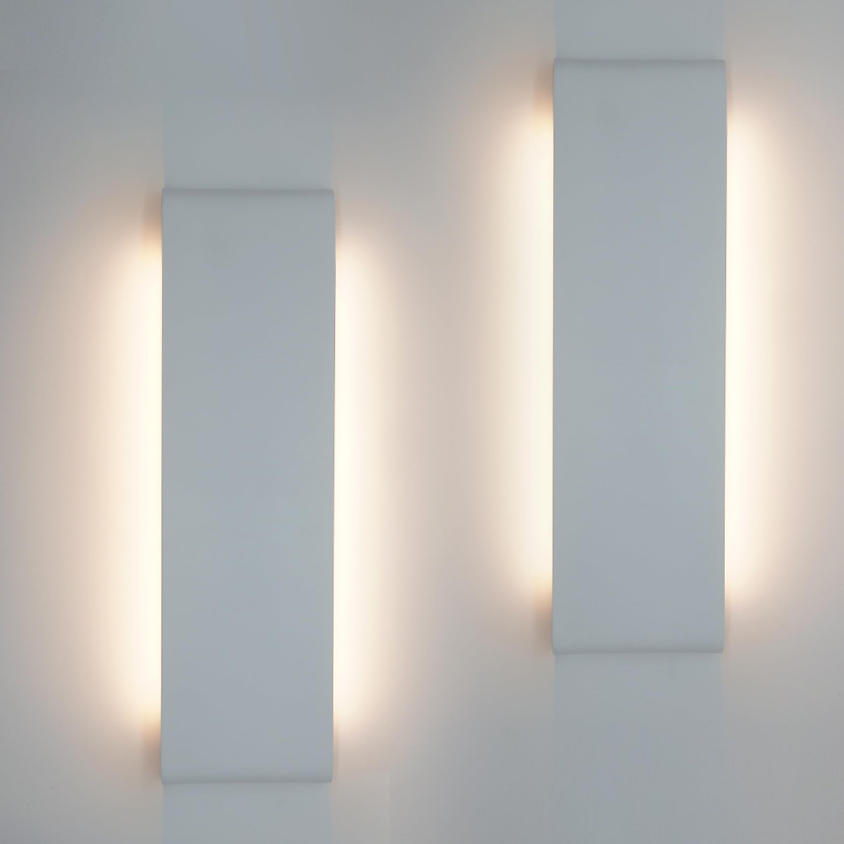 KICAAO 15.7in White Modern Wall Sconce 2-Pack,20W Indoor Vanity Light Up and Down LED Vanity Light for Bathroom Wall Lighting Fixtures Not Dimmable Not Plug (Warm Light 3000K)