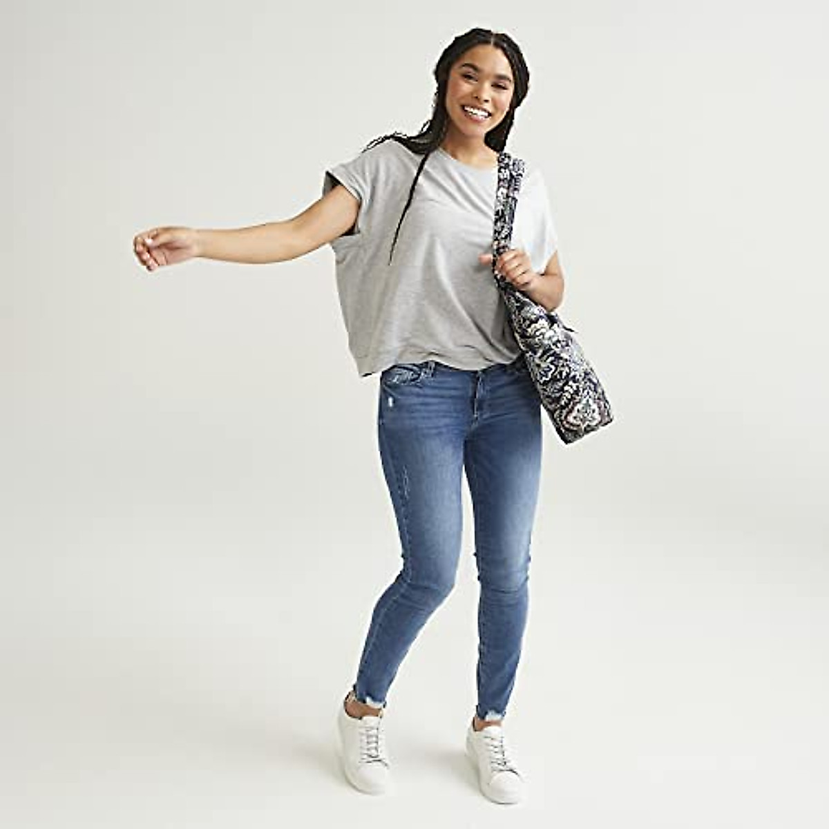 Vera Bradley Women's Cotton Deluxe Vera Tote Bag, Fresh-Cut Floral Green, One Size