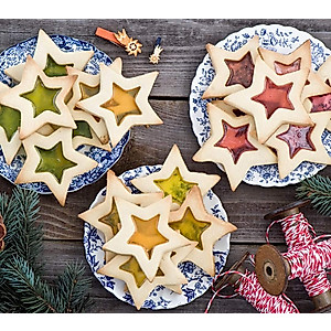 GWHOLE Gingerbread Christmas Cookie Tree Cutter Set, Star Linzer Cookie Cutters for Kids Winter Holiday Party, Set of 6
