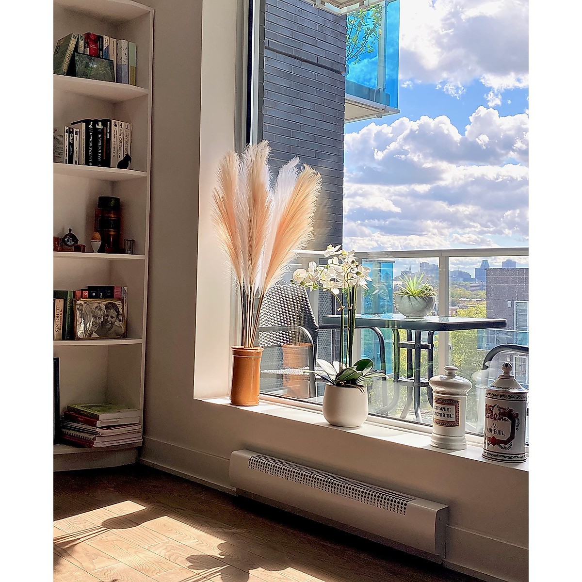 Stay Chic Artificial Faux Pampas Grass - 6 Stems 42 inch Length Fluffy Dry Tall Grass Pampas Plant, Silk Creamy Flower Bouquet for Home Kitchen Garden Party Photography Arrangement Vase Décor