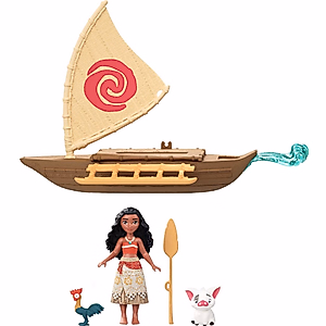 Mattel Disney Princess Moana Small Doll & Boat Playset with Floating Boat Vehicle & 2 Character Friends, from Disney Movie
