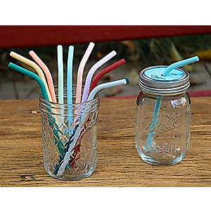 Tegion Reusable Thin Short 6.7" Cute Silicone Bendy Straws for Toddlers&Kids&Baby,6 10 12 oz Wine/Yeti Tumbler, Coffee/Cocktail Mug,Soda Cans,Take n toss Cup/BPA FREE-Small Flexible with Brushes