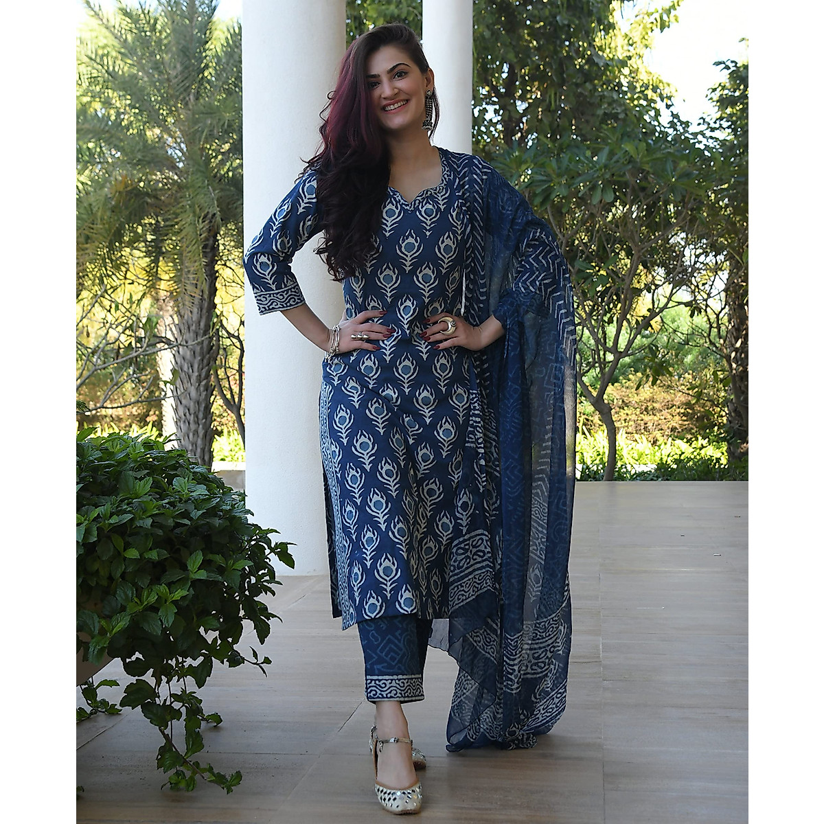 Amayra Women's Rayon Printed Straight Kurti with Palazzos and Dupatta Set(Blue,M)