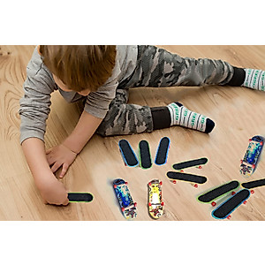 Beselley Mini Finger Skateboards for Kids Set of 25, Light up Mini Finger Toys LED Fingerboard Hand Skateboard for Creative Fingertips Movement Sports Finger Skater Valentine Gifts Party Favor