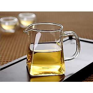 Dadamong Glass Pitcher with Handle, Milk and Cream Pitcher Cup Jug, Heat Resistant Borosilicate Glass Creamer for Coffee Tea or Maple Syrup Serving, Stovetop & Microwave Safe (25oz/ 750ML)