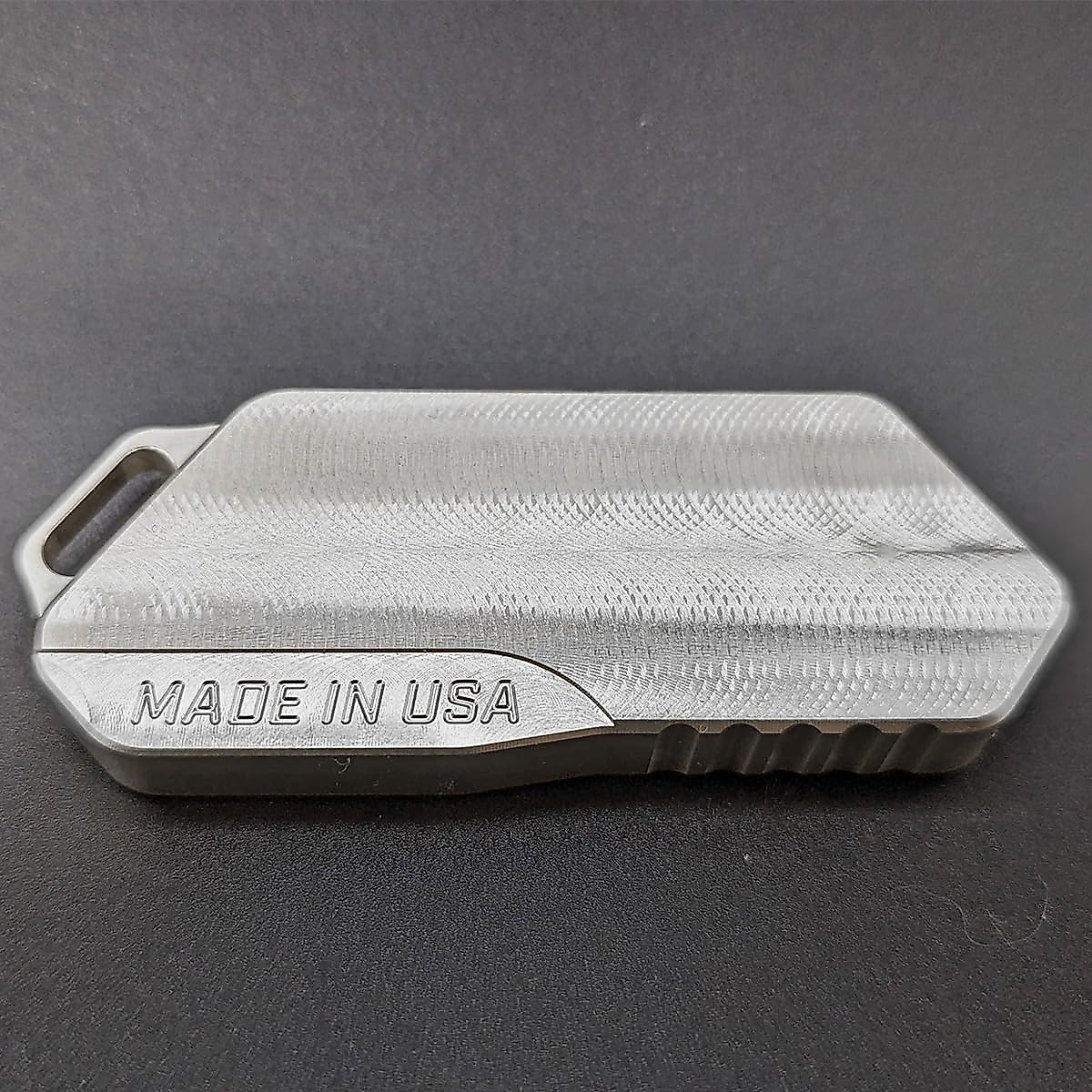 Milspin Magnus 2.0 Aluminum EDC Utility Knife with Retractable Razor and Internal Spare Blade Storage I 7 Blades Included I Made in USA