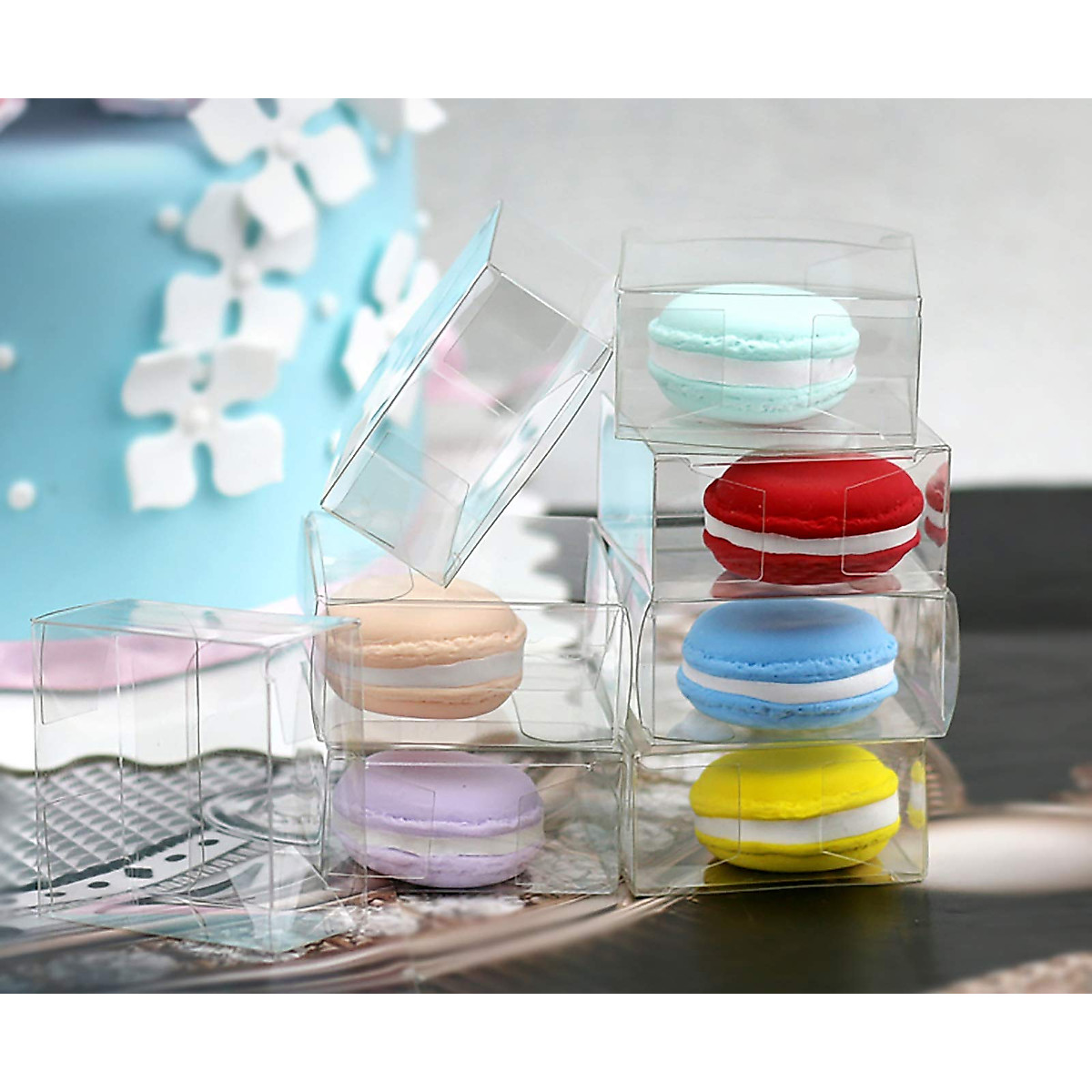 Nicunom 100 Pack Clear Macaron Boxes, Plastic Favor Boxes, 2.17" x 2.17" x 1.38" Bakery Boxes Candy Containers for Chocolate Cake Desserts Cupcakes Cookies Muffins Party Favors Packaging