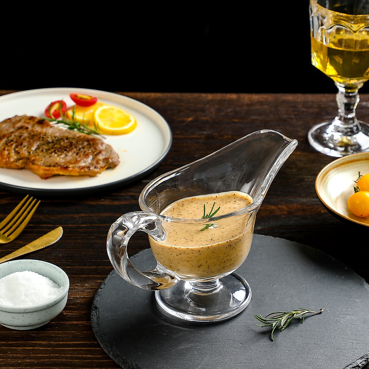 Classic Glass Gravy Boat with Handle, 10 oz Gravy Boat with Large Pour and Fewer Drips, Gravy Bowl Serving for Dining Holiday, Chrismas, Meals Party, Handmade Restaurant Kitchen Salad Dressing