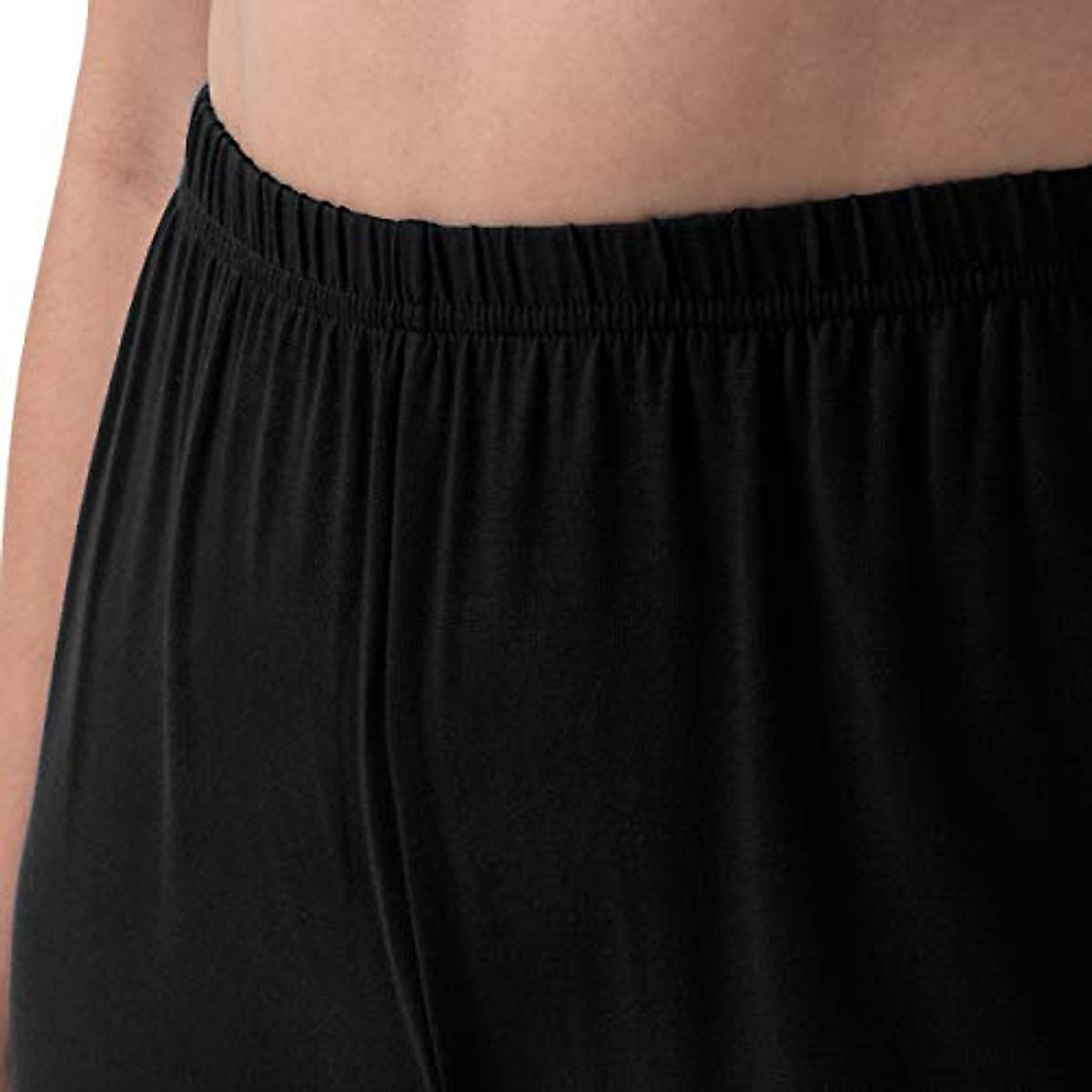 Fruit of the Loom Women's Plus Size Short Sleeve Tee and Pant 2 Piece Sleep Pajama Set, Black, 3X