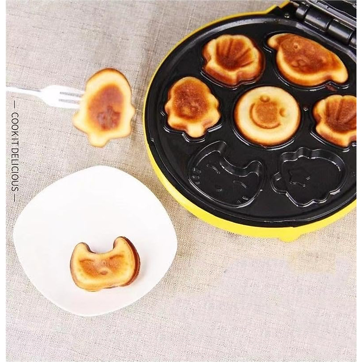 Waffle Maker for Kids 7 Different Shaped Pancakes Animal Waffle Maker Electric Nonstick Waffler Iron, Pan Cake Cooker