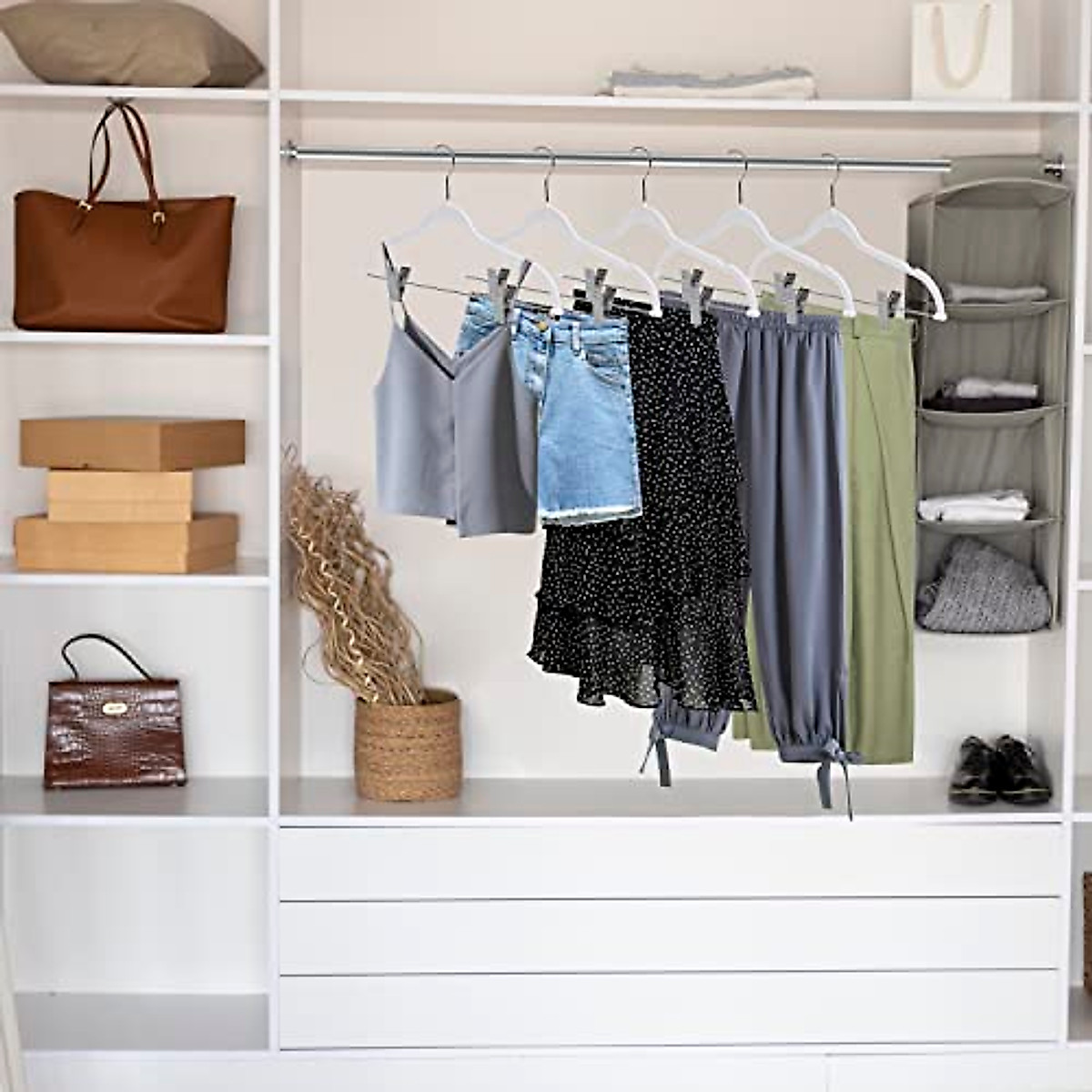 Quality Plastic Non Velvet Non-Flocked Thin Compact Coat Hangers with Metal Clips for Skirts Pants Blouses 360° Swivel Hook (White, 20)