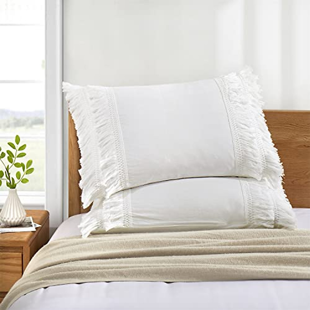 ZJZC Art White Duvet Cover Queen Size with Tassels,100% Cotton Boho Farmhouse Bedding Set 3 Pieces with Pillow Shams Super Soft and Breathable Bed Set for All Seasons (White, Queen)