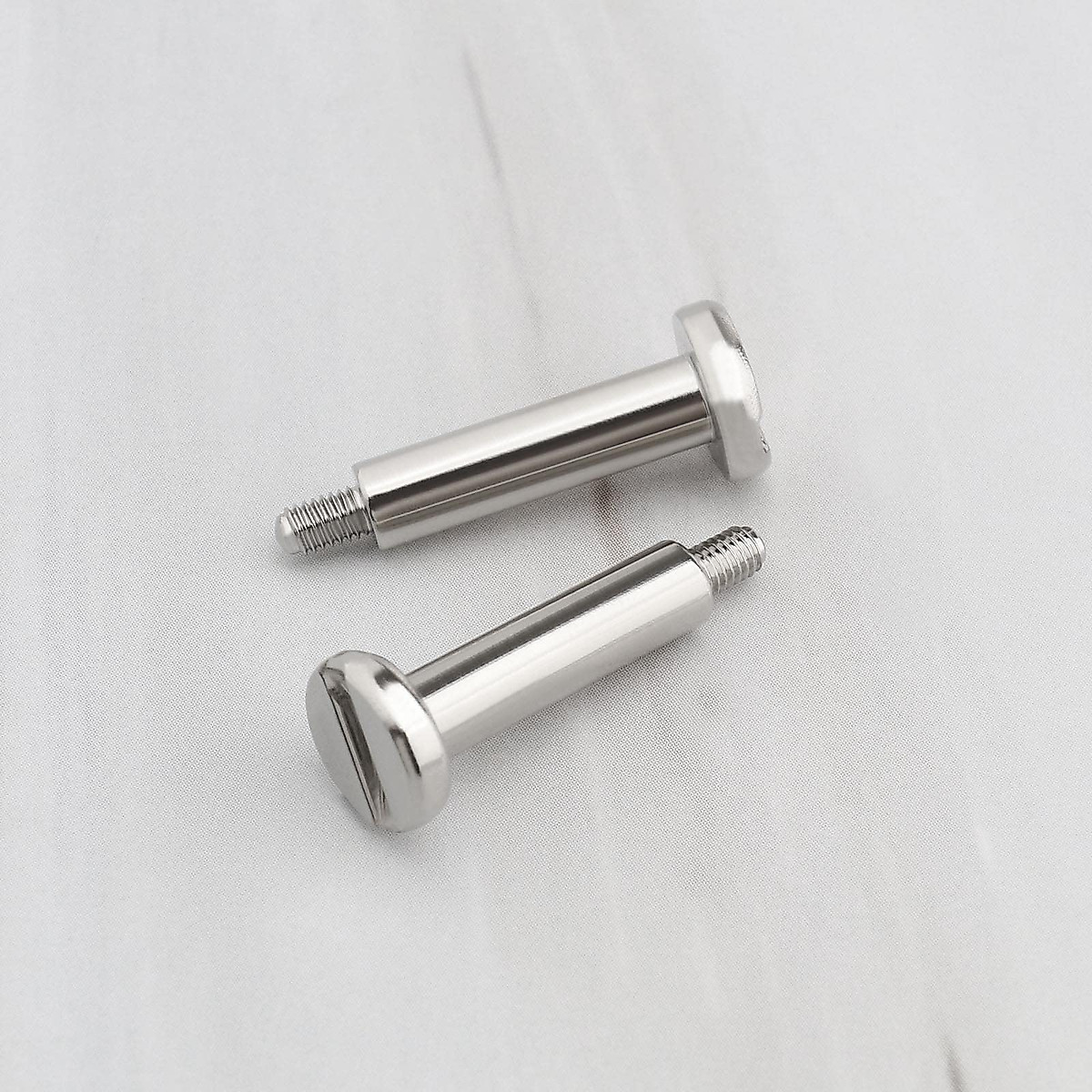 SING F LTD 2PCS Game Console Base Screw Compatible with PS5 Game Machine Host Replacement Vertical Stand Bottom Fixing Screws Repair Parts Game Machine Accessories