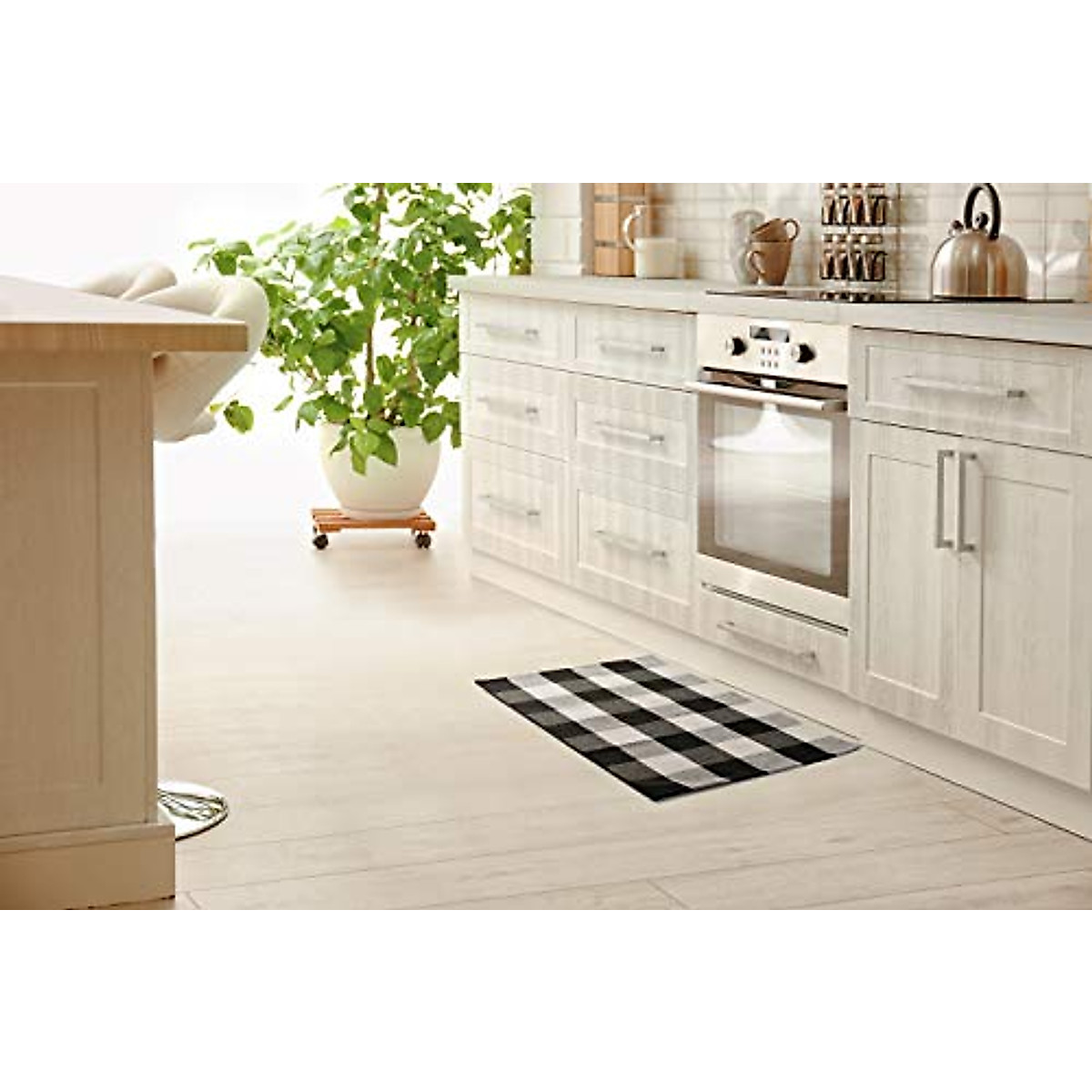 Buffalo Plaid Checkered Rug by SGallerie - Black & White Washable Woven Mat - Decoration for Indoor & Outdoor - Decor for Entryway, Patio, Kitchen, Bedroom, Bathroom and Dining Room