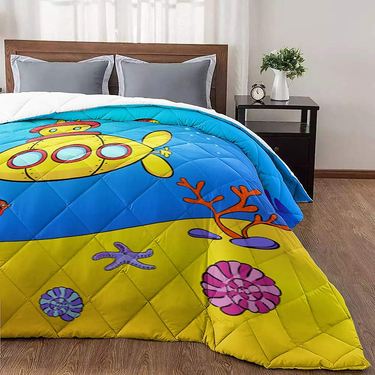 Arts Language Cool Summer Bedspread Quilt Yellow Submarine Underwater All-Season Comforter Duvet Insert or Stand-Alone Comforter, Comfortable Air Conditioning Bed/Sofa Blanket for Adults Kids 82x85in