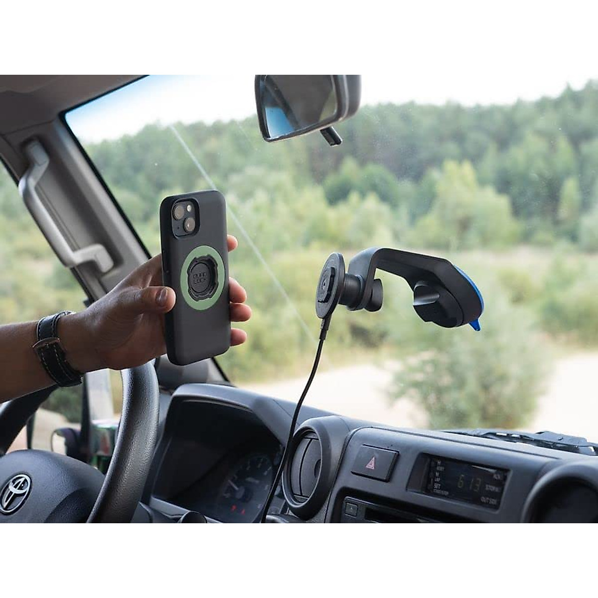 Quad Lock Car Phone Mount Suction Windshield Dash Mount, windscreen, Window Mount for iPhone, for Galaxy, for Pixel, for Universal Adaptor