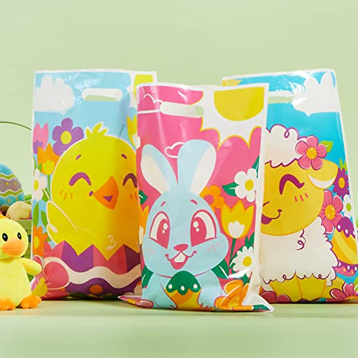 JOYIN 72 Pcs Easter Large Plastic Tote Bags, Easter Goodie Treat Gift Bags for Egg Hunt, Easter Kids Party Favor Party Supplies(Animals and Flowers)