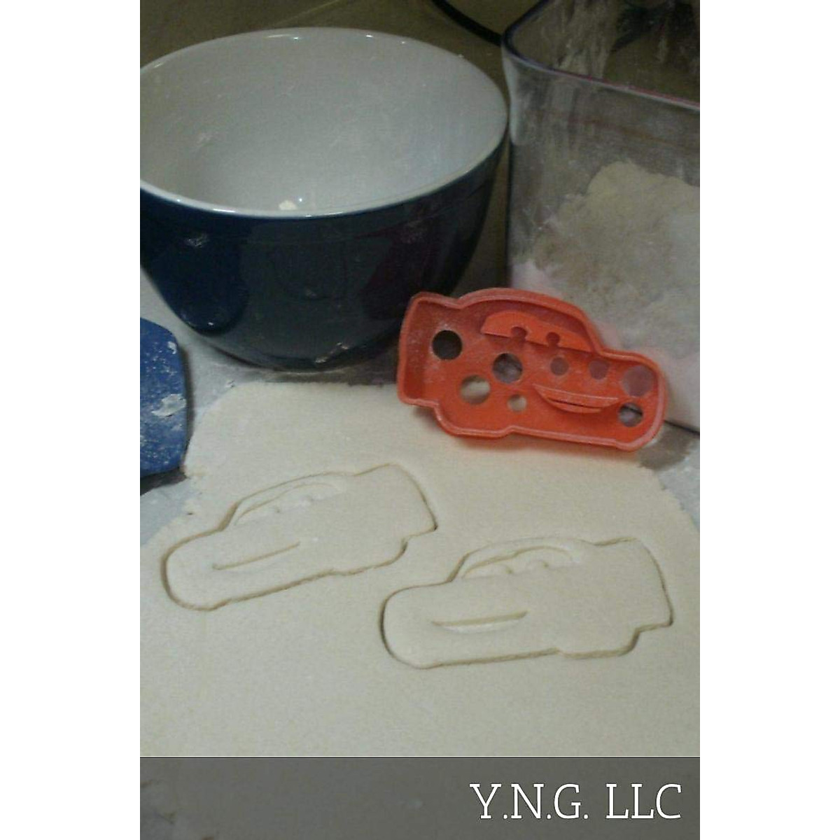 INSPIRED BY LIGHTNING MCQUEEN CARS THEME MOVIE CARTOON CHARACTER COOKIE CUTTER MADE IN USA PR597