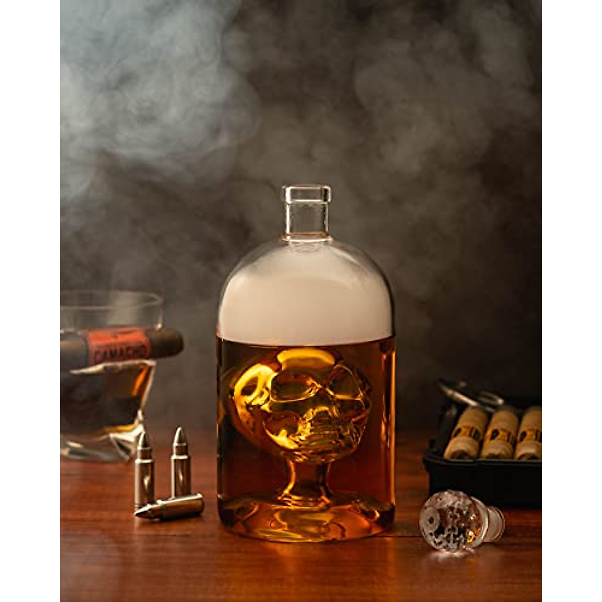 Kobi & Knight Premium Skull Decanter - Handmade Skull Whiskey Decanter with Airtight Stopper - Borosilicate Glass Skull Decanter - Thick Vodka, Rum, Gin, Tequila Bottle - 25fl oz / 750ml Skull Barware