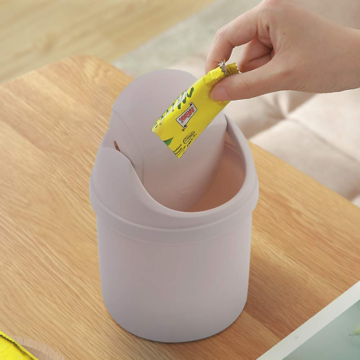 Zerdyne 0.7 Gallon Plastic Mini Trash Can, Tiny Swing Lid Waste Can, Pink