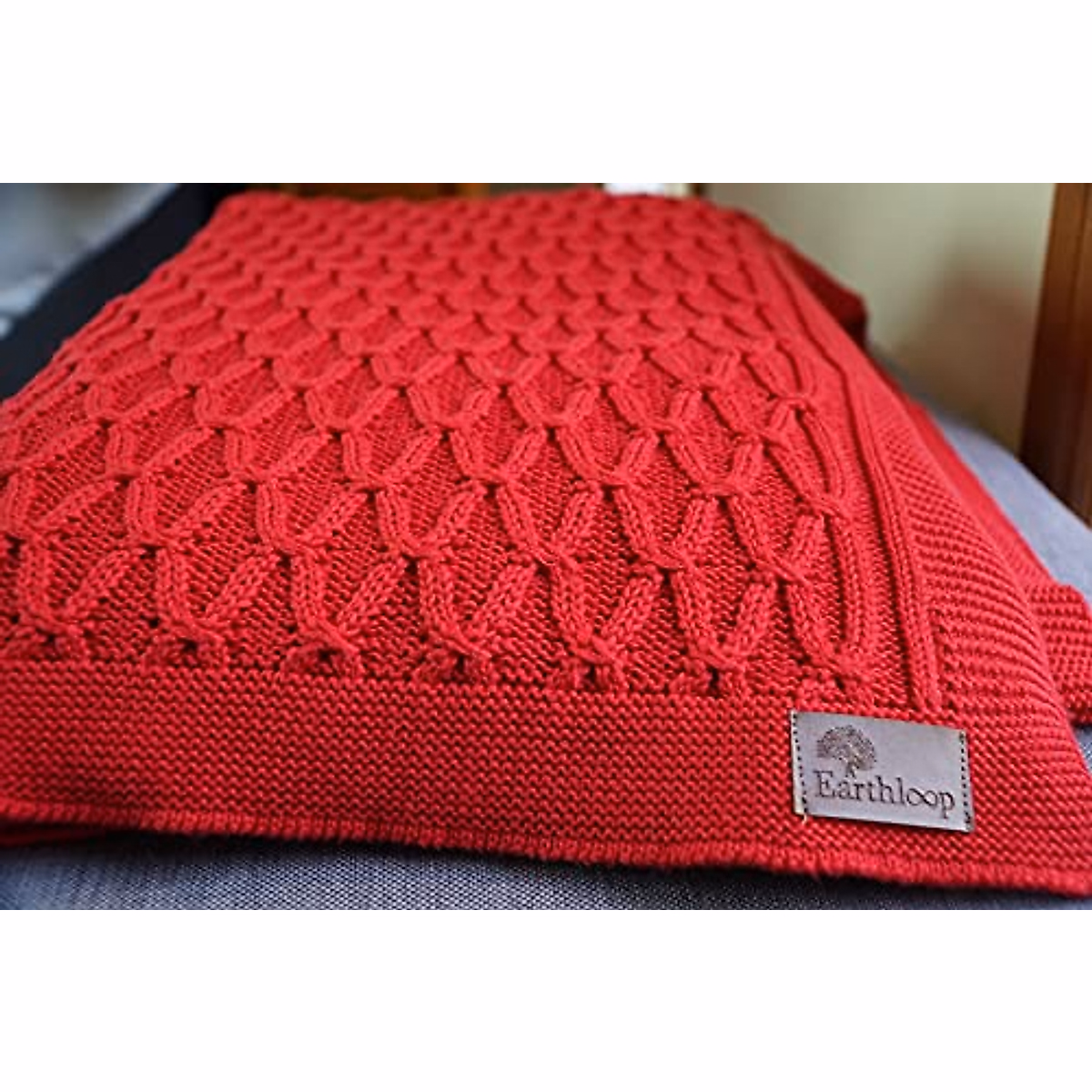 Earthloop Large Knit Throw Blanket | 100% Organic Cotton – GOTS Certified | Couch and Bed Throw Blankets | Knitted Throws | Adult Cable Knit (60 x 80 in, Red)