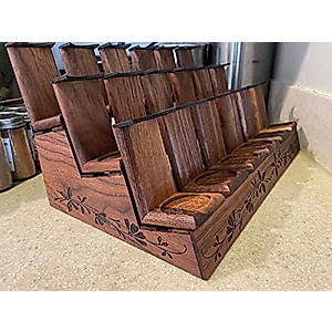 18 Count spice rack with bottles