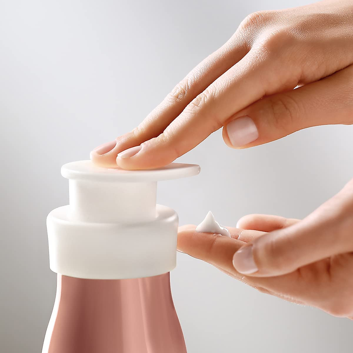 Natura - Linha Todo Dia (Noz Peca e Cacau) - Creme Hidratante Nutritivo para o Corpo 400 Ml - (Natura - Every Day (Pecan Nut and Cocoa) Collection - Nourishing Body Moisturizing Cream 13.52 Fl Oz)