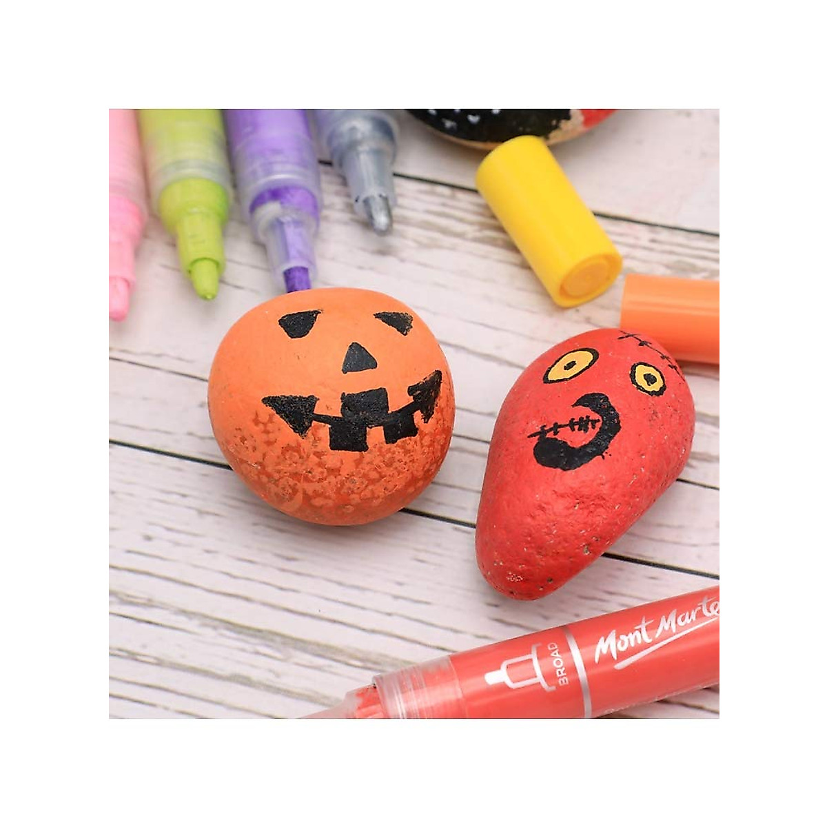 Mont Marte Signature Acrylic Paint Pens, 12 Piece, Waterproof, Suitable for Most Surfaces Including Canvas, Card and Rock, Round Tip (3mm)