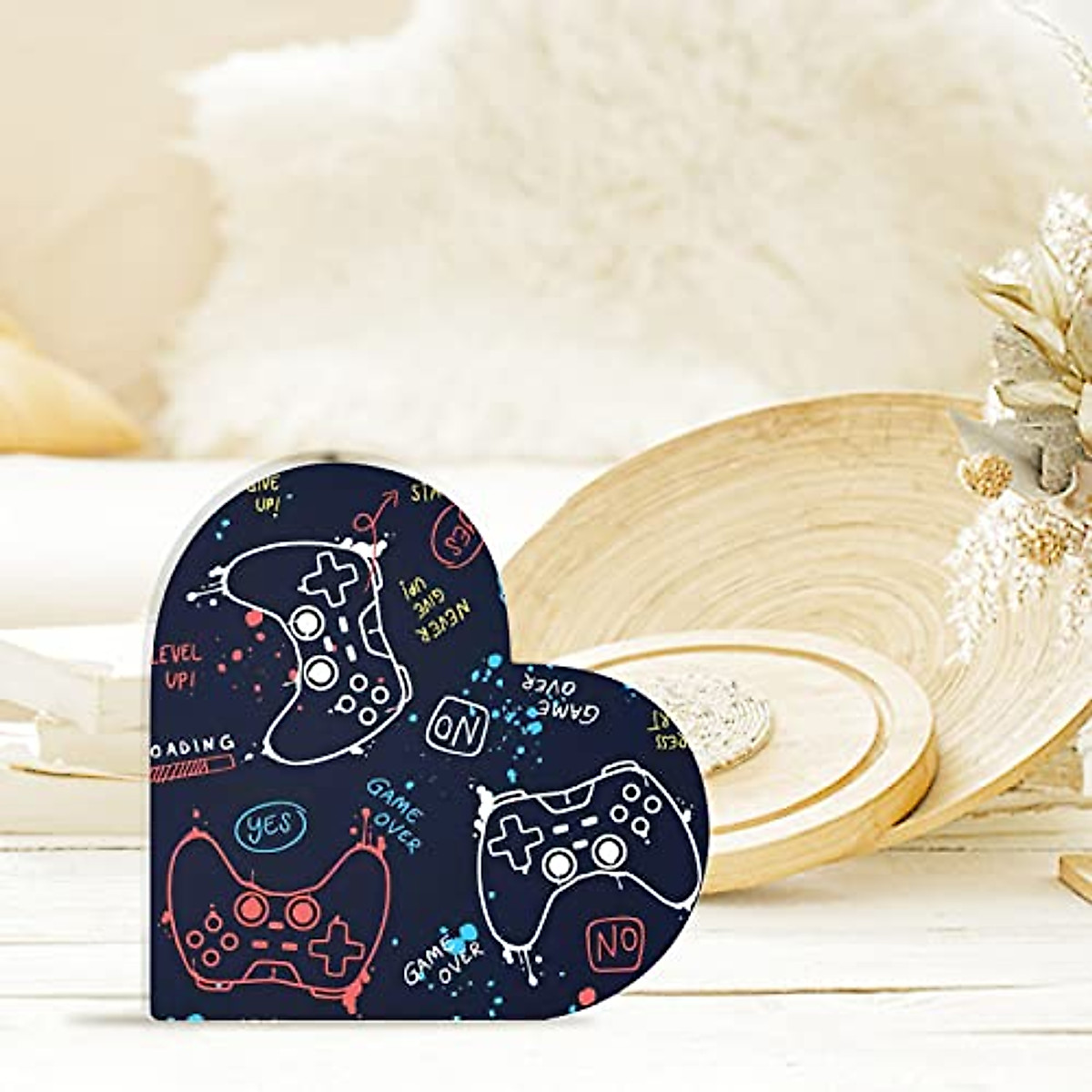 Acrylic Heart Decoration Game Controller Gamer Gaming Art Figurines Collectible with Heart for Different Festivals or Personal preferences, Acryli Centerpieces for Home Decor.