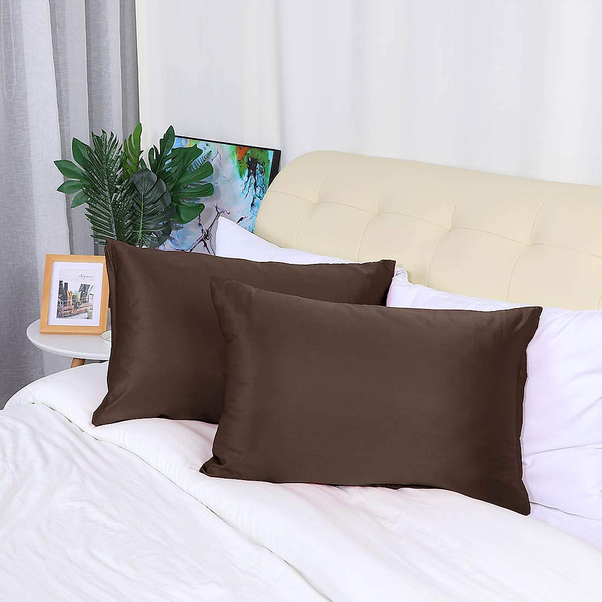 uxcell Standard Satin Pillowcase with Zipper, Super Soft and Luxury, Silky Pillow Cases Covers Set of 2, 21"x27", Brown