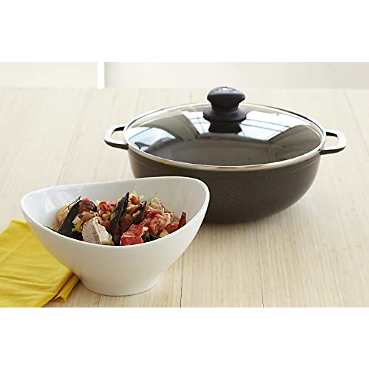 IMUSA USA 6.9Qt Hammered Basic Caldero (Dutch Oven), 30cm, Black