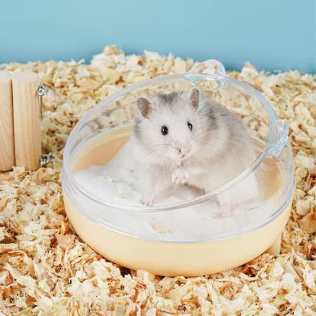 HAICHEN TEC Hamster Bathroom - Large Transparent Hamster Sand Bath Container with Scoop Kit Sandbox Toilet for Dwarf Hamster, Syrian Hamster Small Animal Cage Accessories (Yellow)