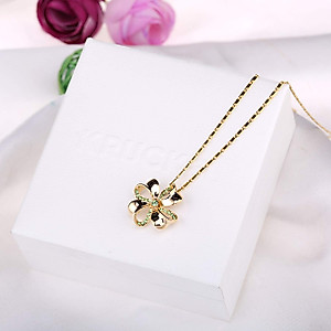 KRUCKEL Four Leaf Clover Necklace - Champagne Gold Lucky Flower with Vibrant Green Austrian Crystal Pendant, Jewelry for Women, Easy - Wear Fashion Aesthetic Design Accesory