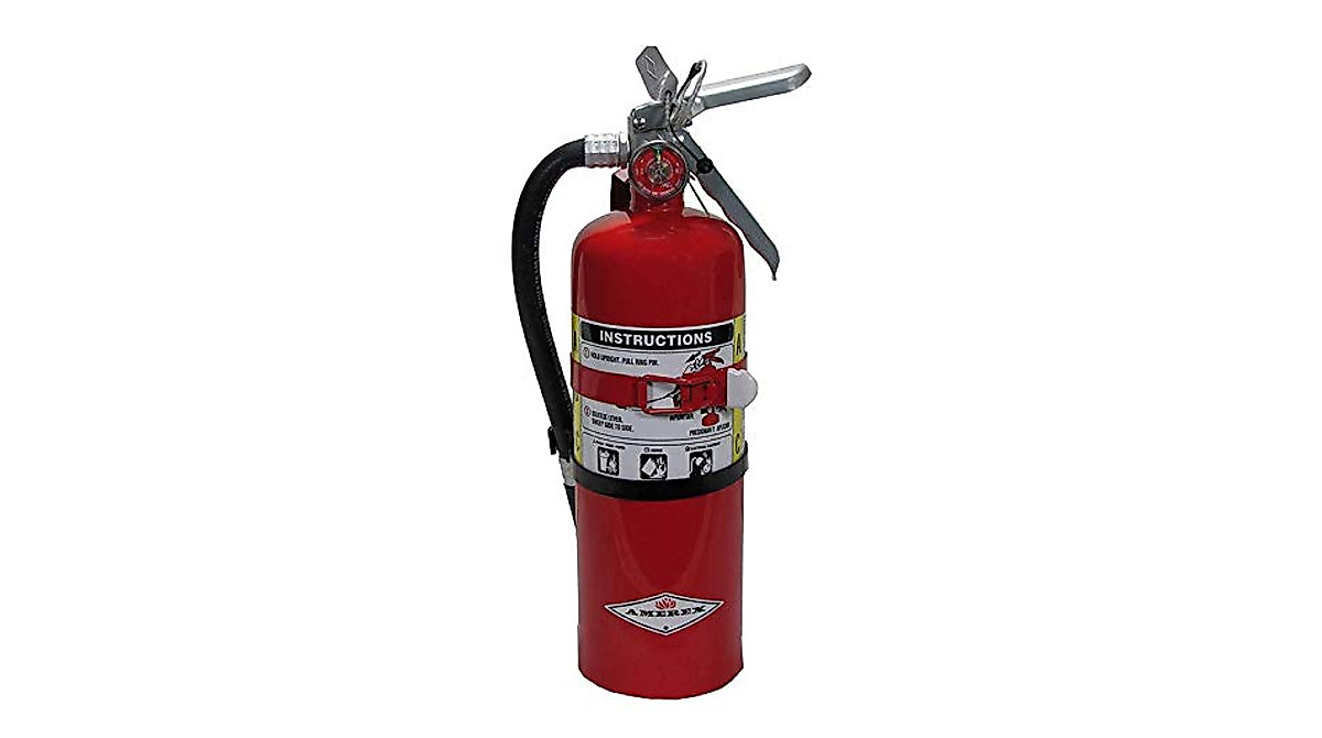 Amerex B500T 5 lb ABC Fire Extinguisher with Vehicle Bracket