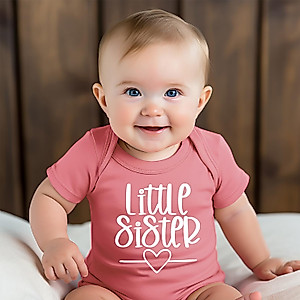 Olive Loves Apple Little Sister Heart Bodysuit for Baby Girls Sister Sibling Outfits White on Mauve Bodysuit Newborn